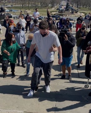 Paralysed in an accident, Chase Friedman learned to walk again and is ...