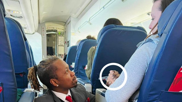Flight Attendant Holding The Hand Of Scared Passenger goes viral