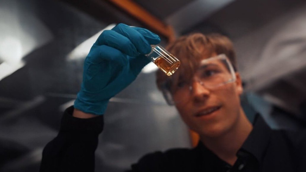 Fionn Ferreira's Ground Breaking Solution in Microplastic Removal