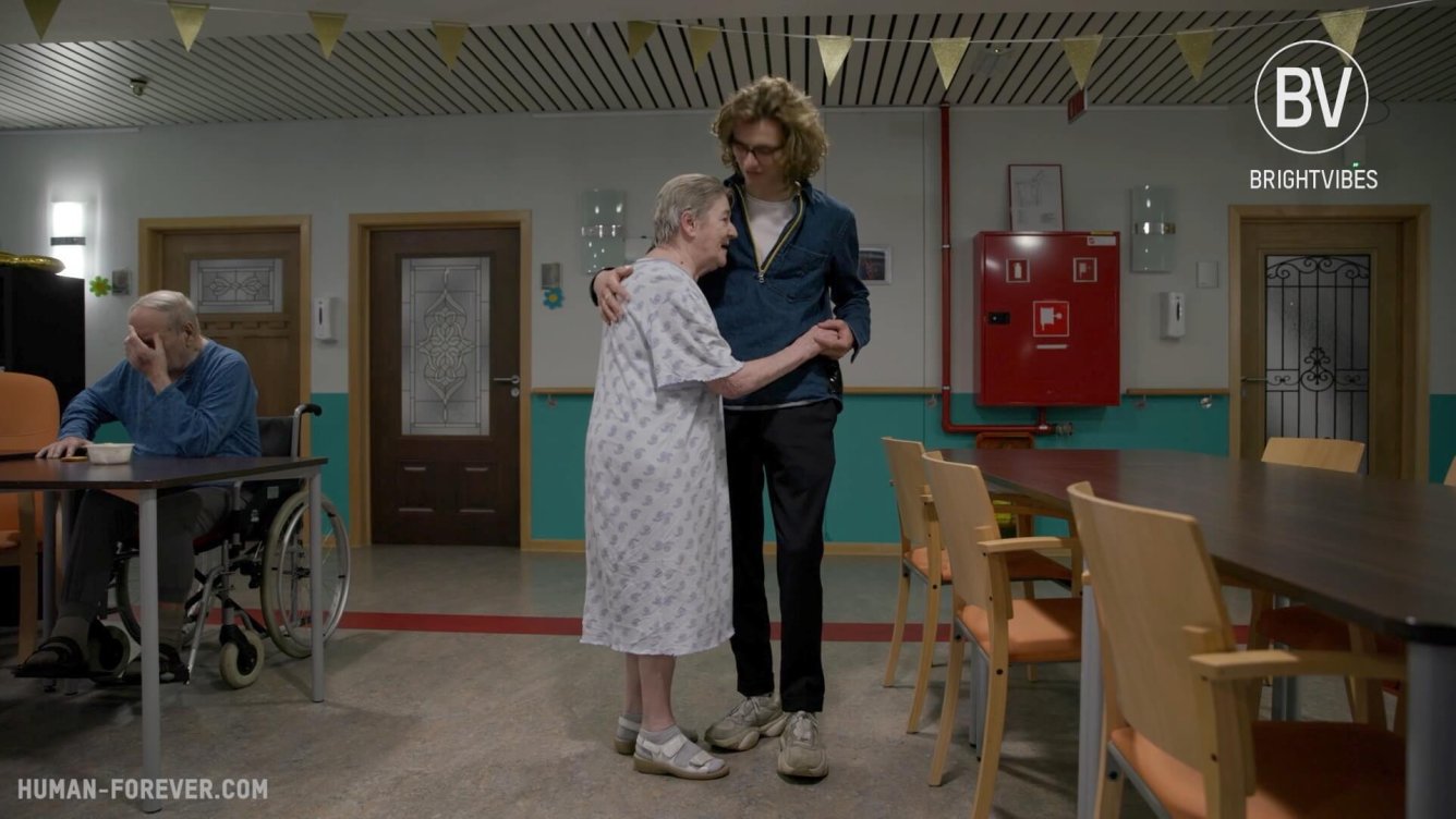 Teun Toebes' Documentary 'Human Forever' About Dementia Care