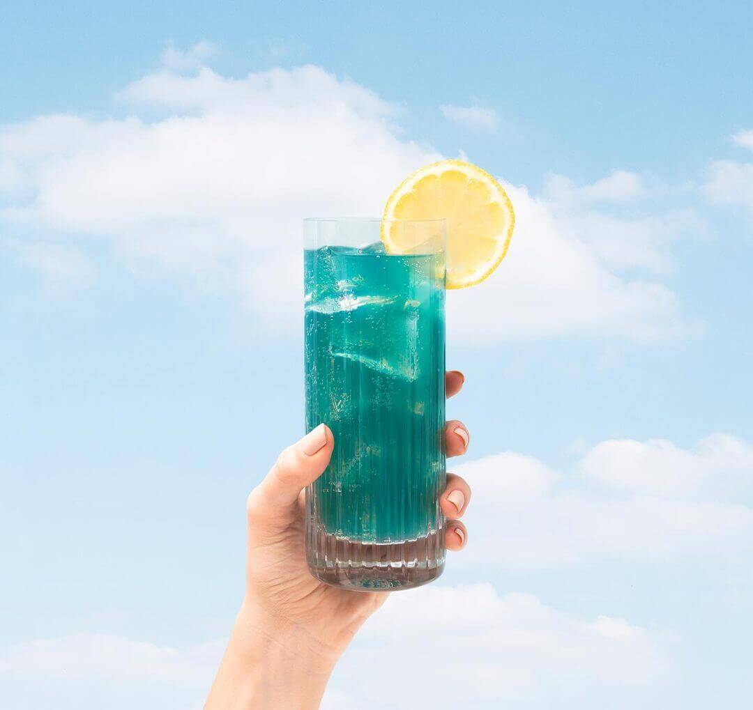 New blue soda drink with algae is good for people and good for the ...