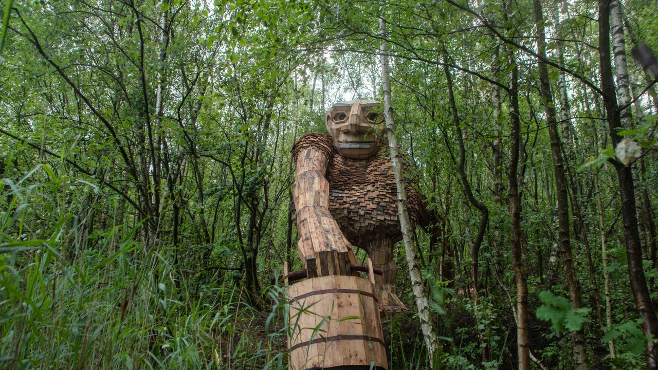 Artist Thomas Giants From Recycled Wood Hidden Forest