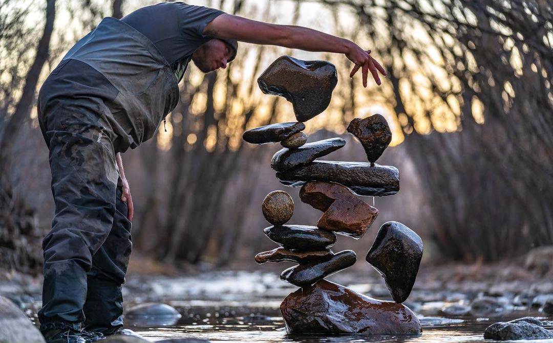 This mesmerising rock art seems to defy gravity... but the opposite is ...