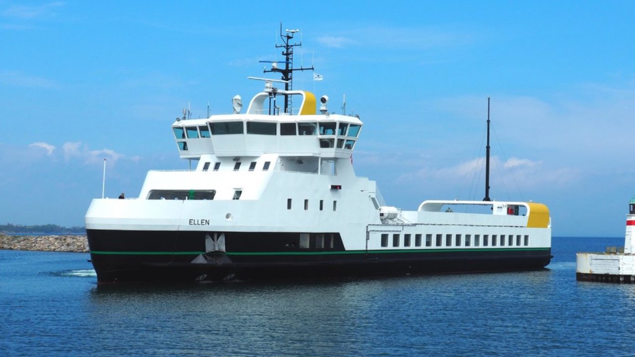 Meet Ellen, the worlds largest e-ferry with over 50x the battery ...