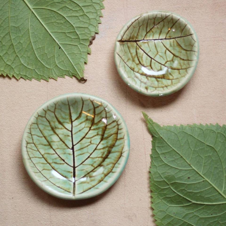 Inspired by nature, these artists use real leaves to create unique ...