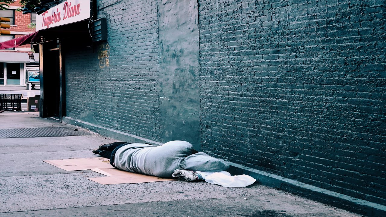 Dutch government plans to provide 10,000 homes for the homeless ...