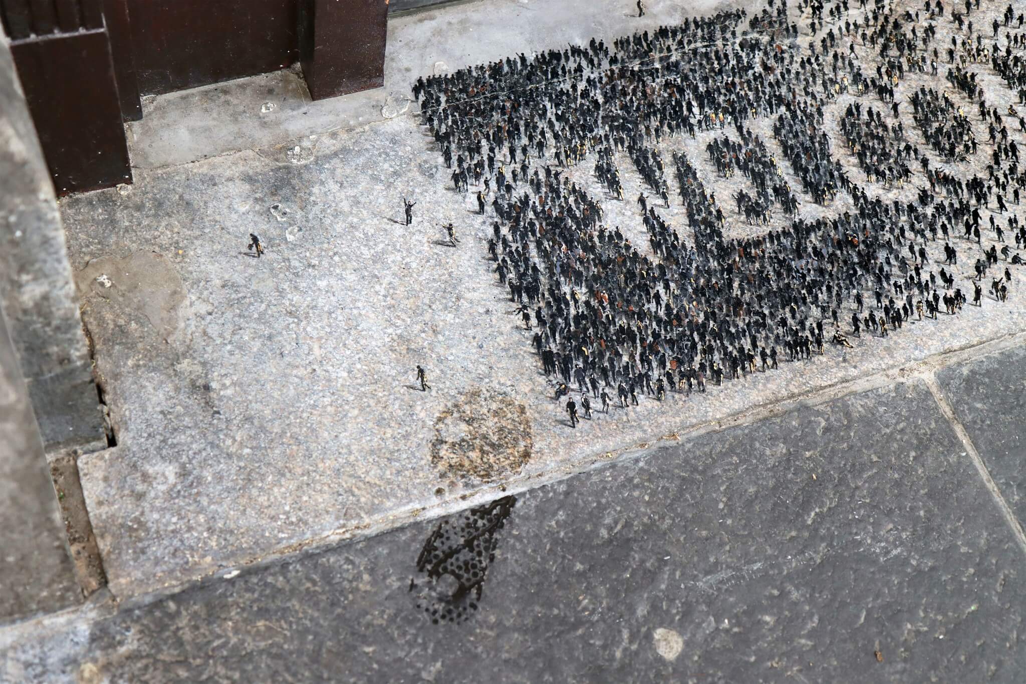 Spanish artist ‘Pejac’ uses the streets as his canvas… literally ...