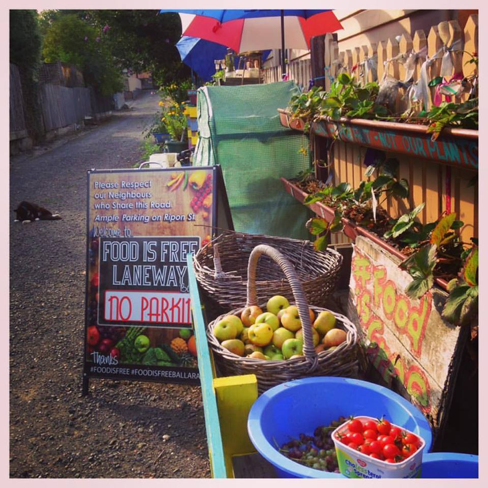 In this quiet suburban Australian side street, fresh food is free for ...